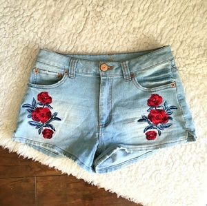 Almost Famous | Shorts | Rose Print Shorts | Poshmark